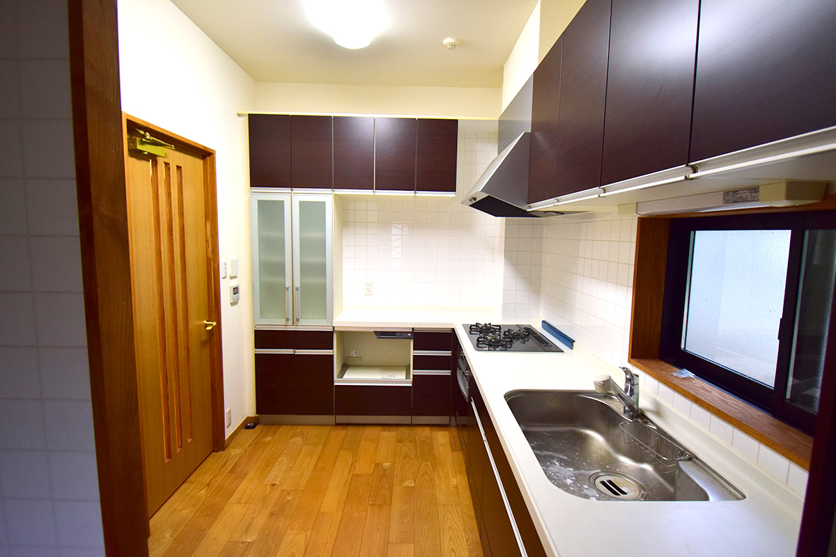 A mansion with a site of 128 tsubo located in Shikagaya, Sakyo Ward ...